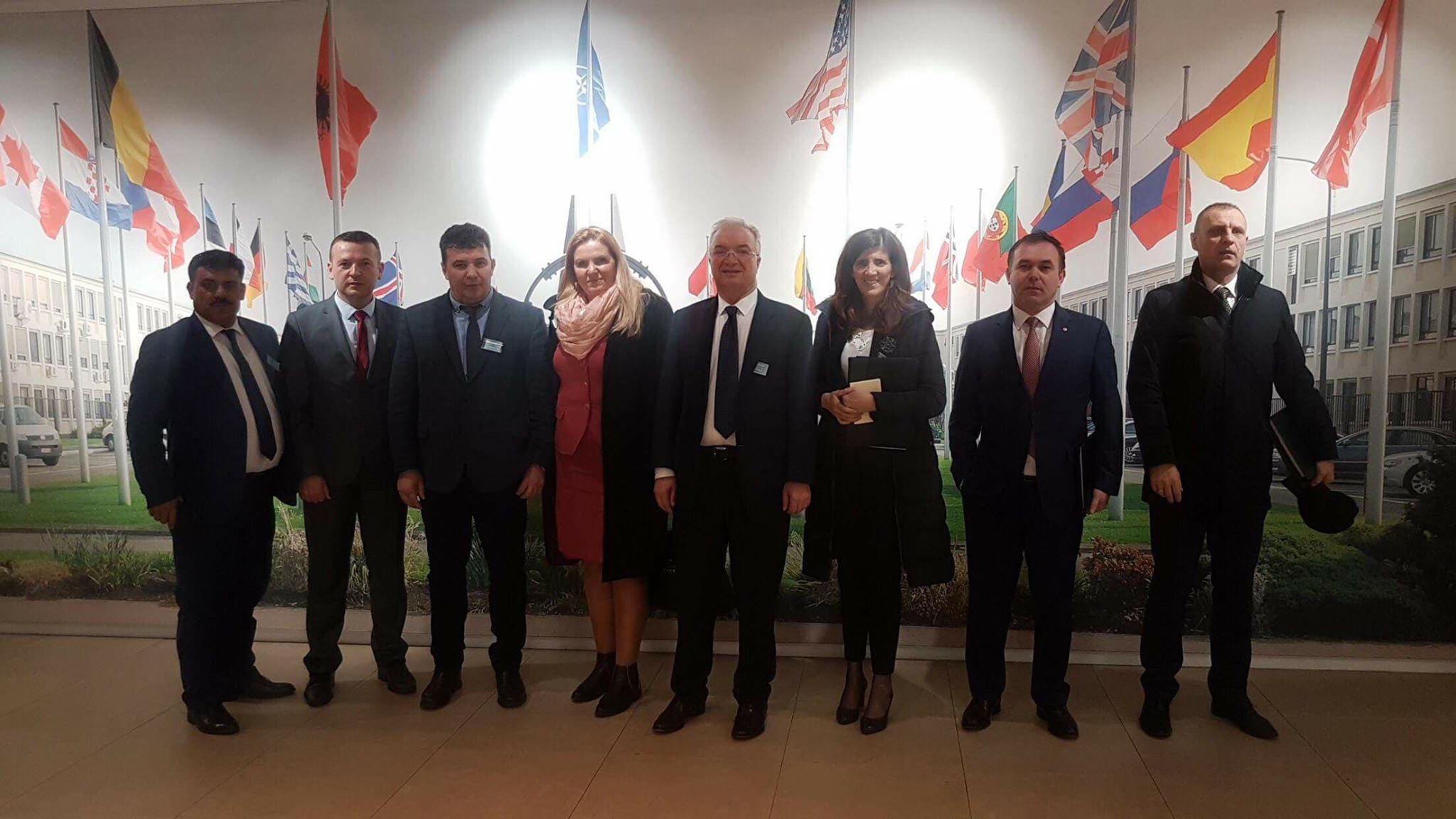 Delegacioni i Kuvendit të Kosovës mirëpritet nga personalitete të NATO ...