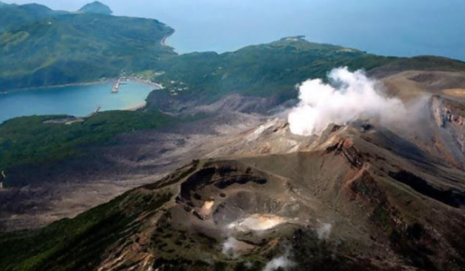 Rreziku nga vullkani, nis evakuimi – Indeksonline.net