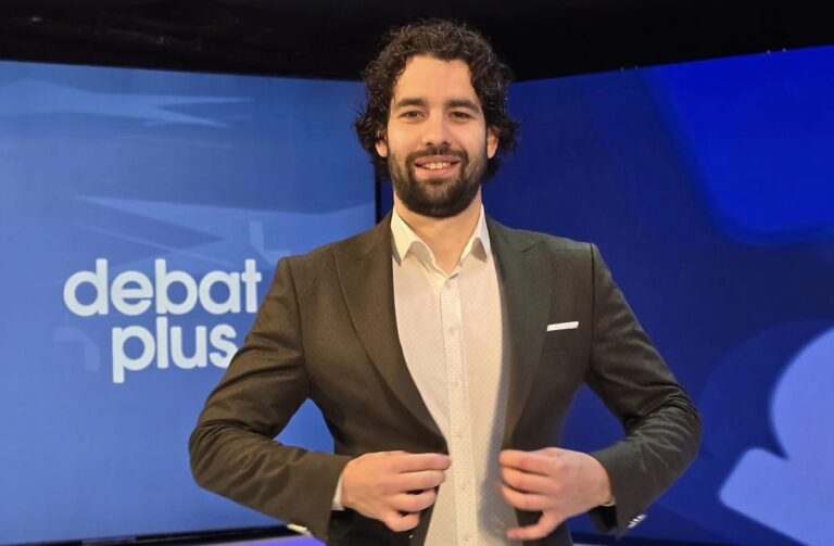 Dibran Hoxha e lë “Debat-Plusin”, ky është rrugëtimi i tij i ri! – Indeksonline.net