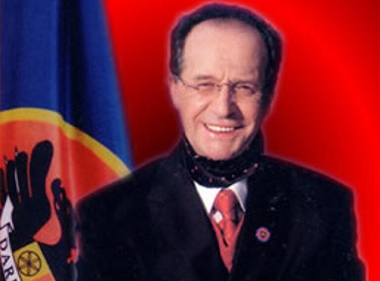 Sot është ditëlindja e ish-presidentit historik dr. Ibrahim Rugova ...