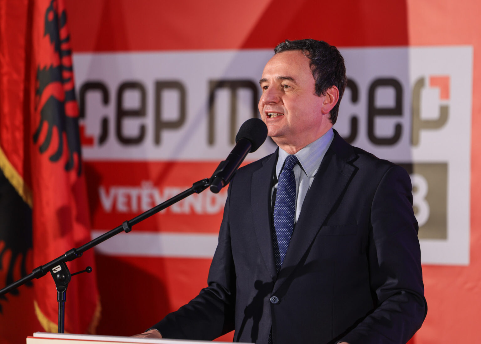 Lista e VV-së për Mitrovicë, Albin Kurti i pari, Glauk Konjufca i dyti ...