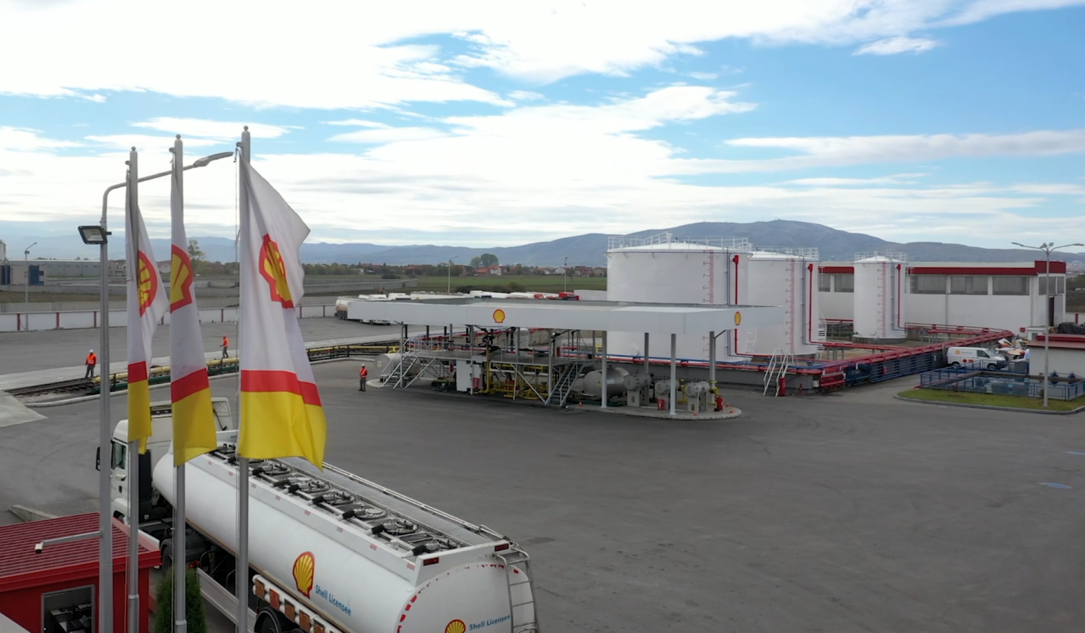 fuels Shell FuelSave and Shell V-Power are available in over 60 Shell ...