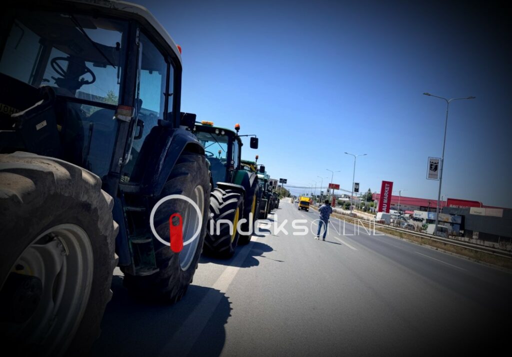 Protesta për çmimin e grurit ndalohet në Veternik, bujqit: Më shtrenjtë ...
