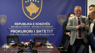 Kryeprokurori Isufaj s’pranon të përgjigjet për hetimet ku Kurti është ...