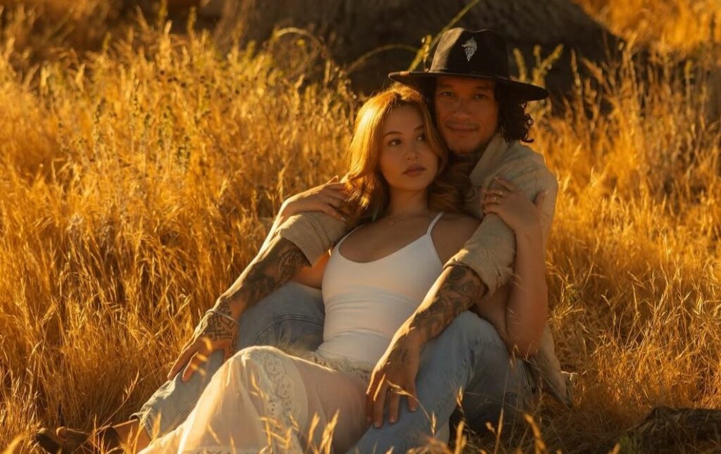 Dvije godine nakon raskida s Austinom, Catherine Paiz objavljuje zaruke s novim partnerom