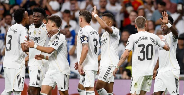 El Real Madrid pasó vergüenza ayer en el derbi madrileño.