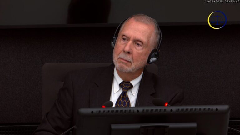 Durkee: Thaçi het nie die gesag gehad om die geweld te stop nie, die ...