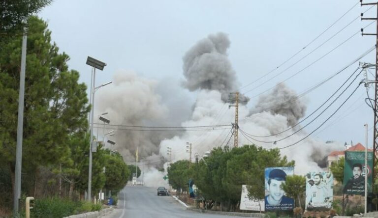 Israel lleva a cabo ataques en el sur del Líbano.
