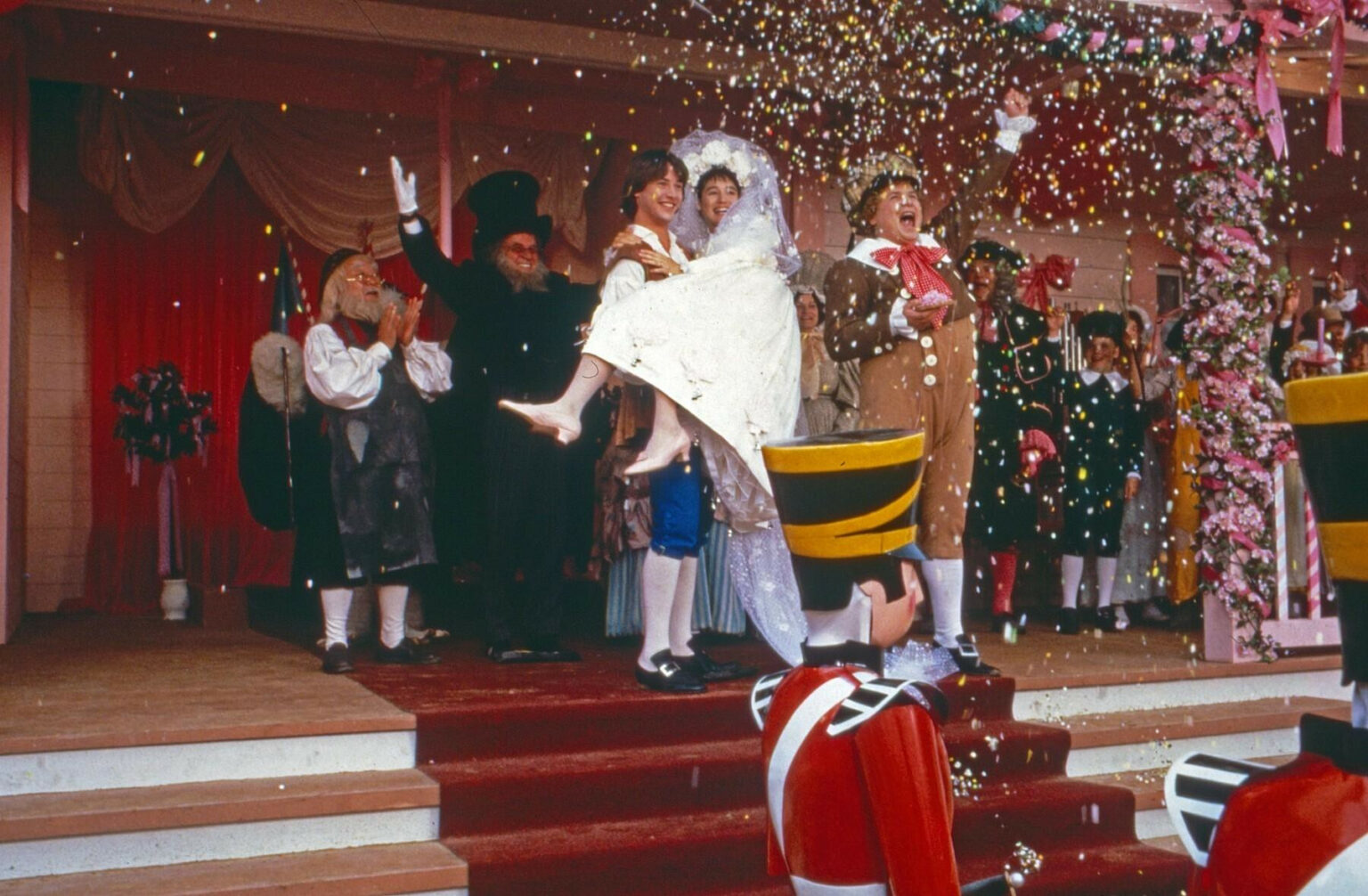 Jill played the role of the sister of Drew Barrymore, then 11 years old ...