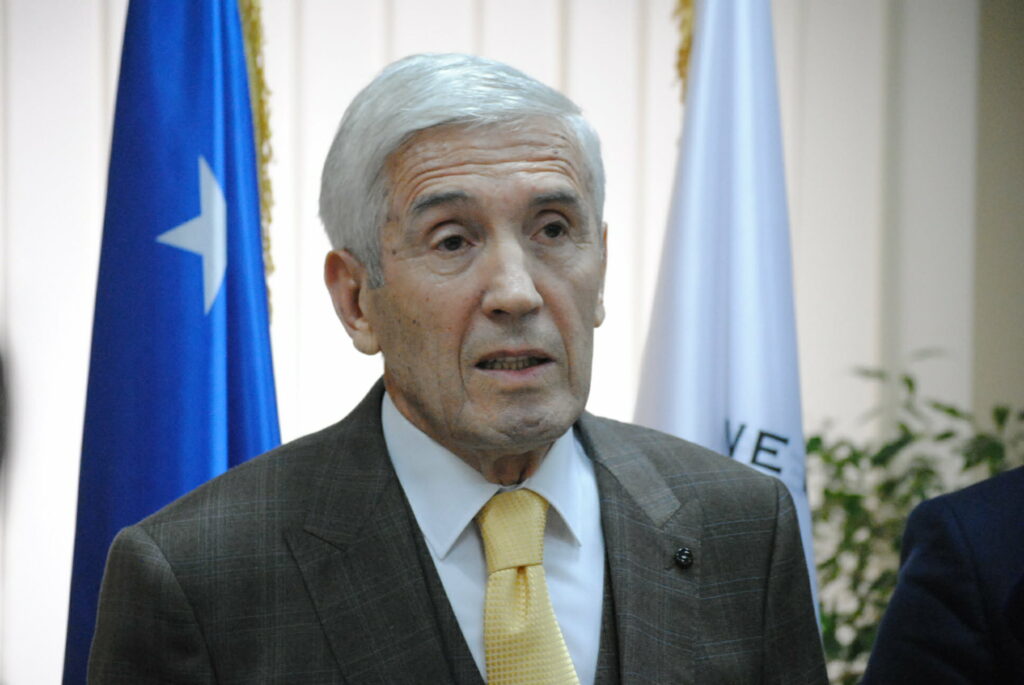 Die Kosovaarse politikus, voormalige speaker van die Kosovo-vergadering ...