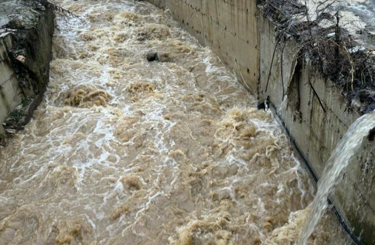 Vërshimet e shiut, situatë kaotike edhe në Dragash – Indeksonline.net