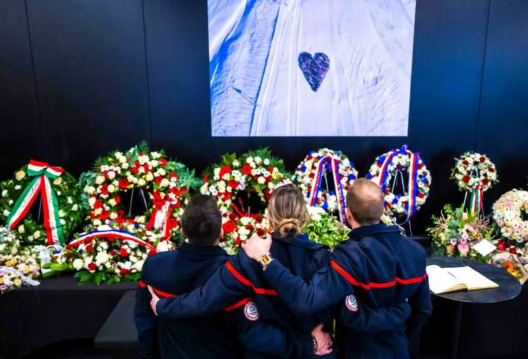 Omwen 40 moun te mouri e plis pase 100 lòt te blese pandan yon ...